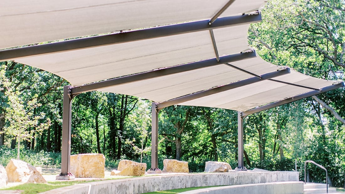 Camelback Cantilever Shade – Recreational Industries